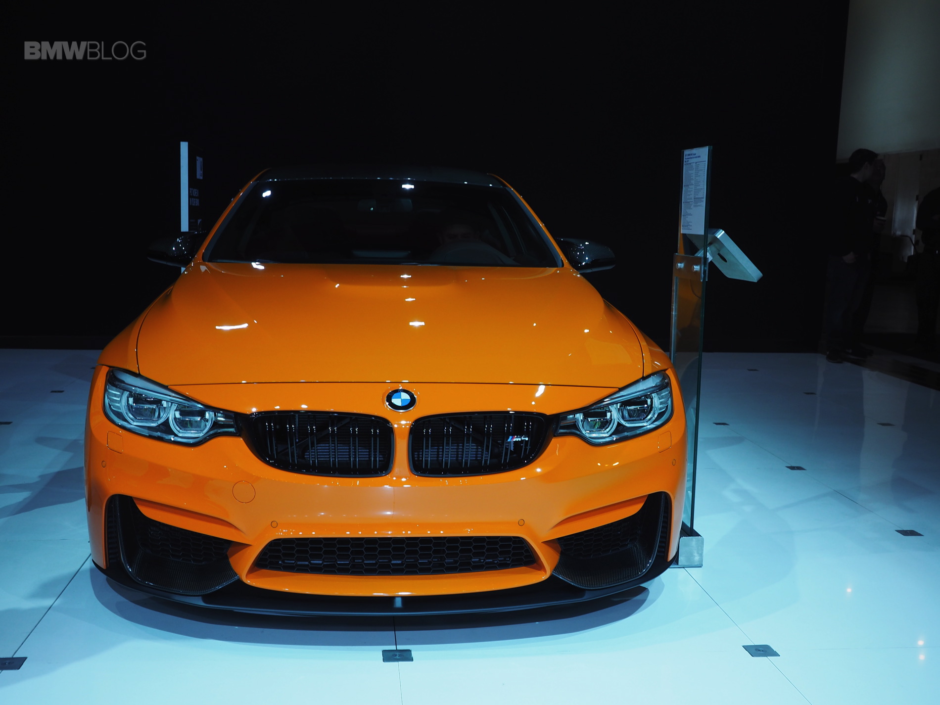 BMW M4 Coupé en naranja fuego - Blog de BMW