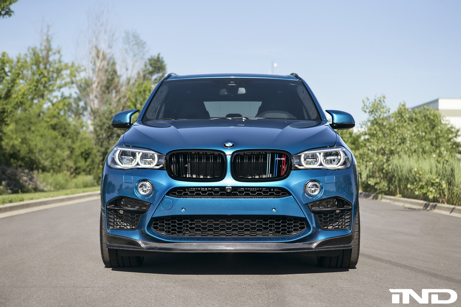 El BMW X5 M azul de Long Beach se renueva - Blog de BMW